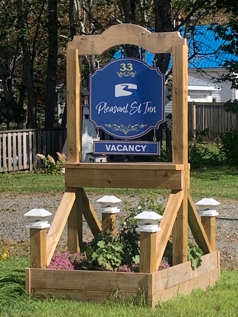 The Pleasant Street Inn – Tide Rollers & Mudlarkers…